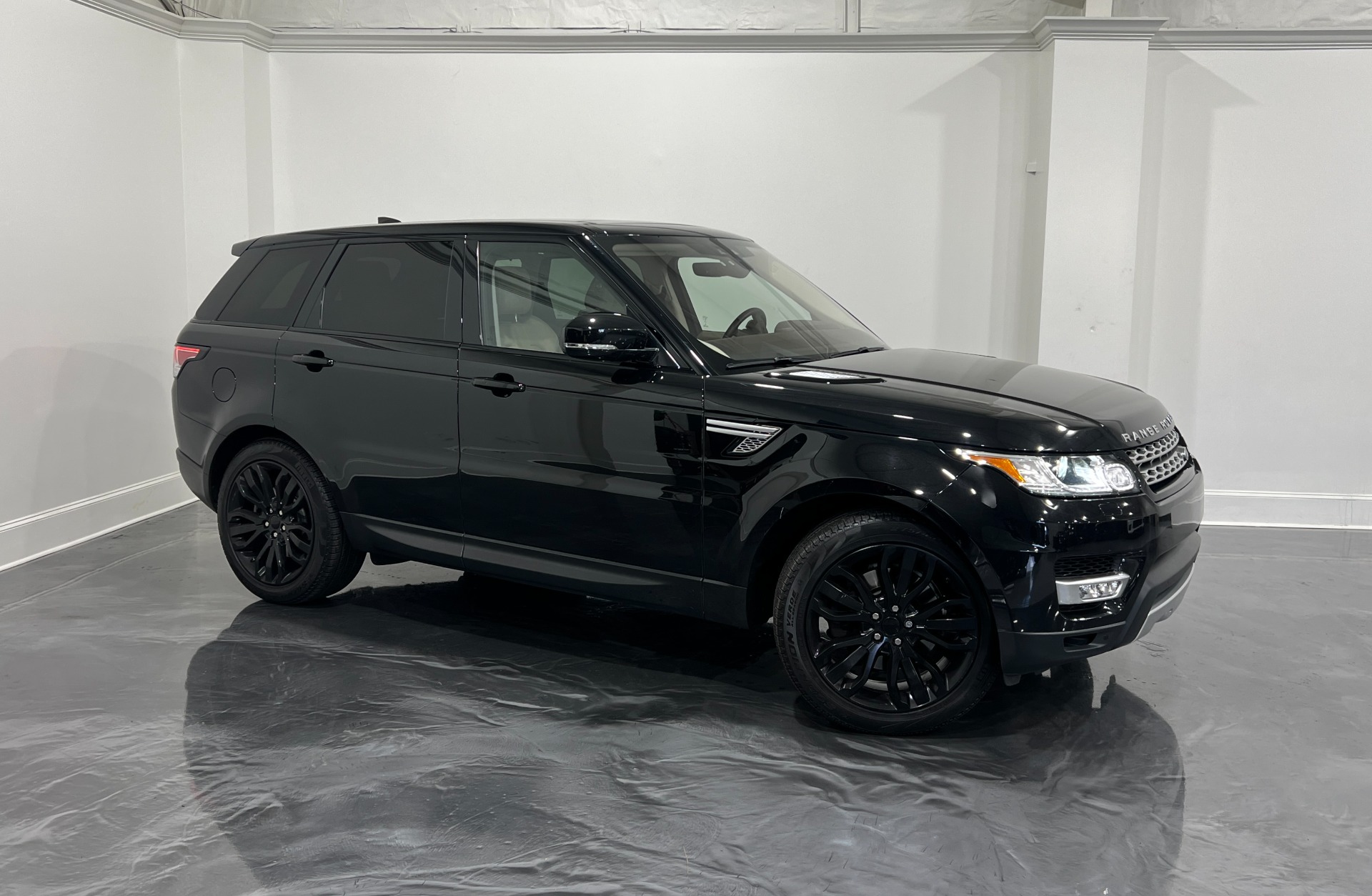 Used 2017 RANGE ROVER Sport SE For Sale (Sold) | Road Show ...